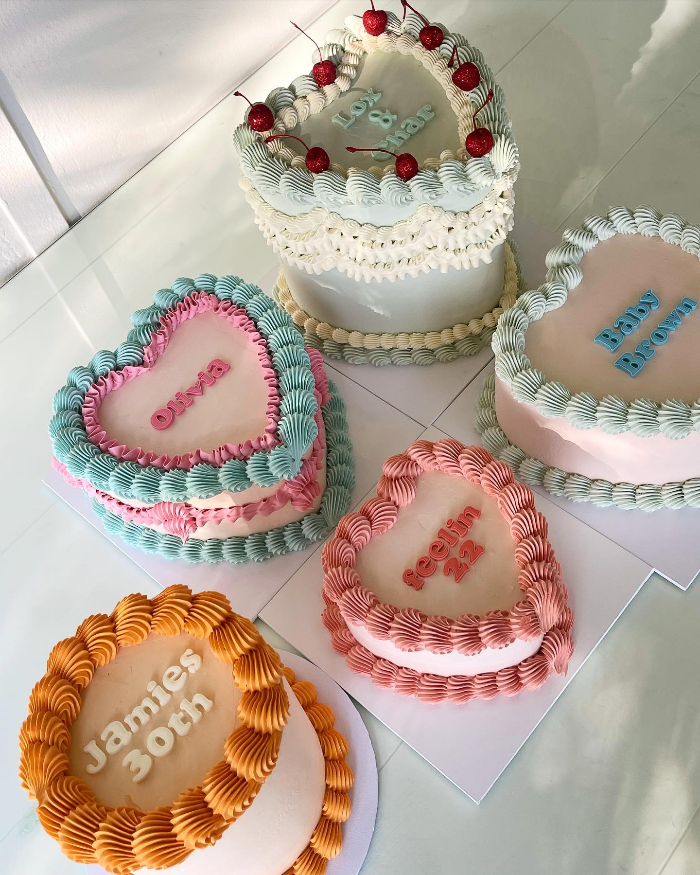 Vintage Cakes – Baked Collective
